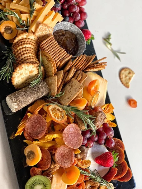 General Platters - Plate and platter